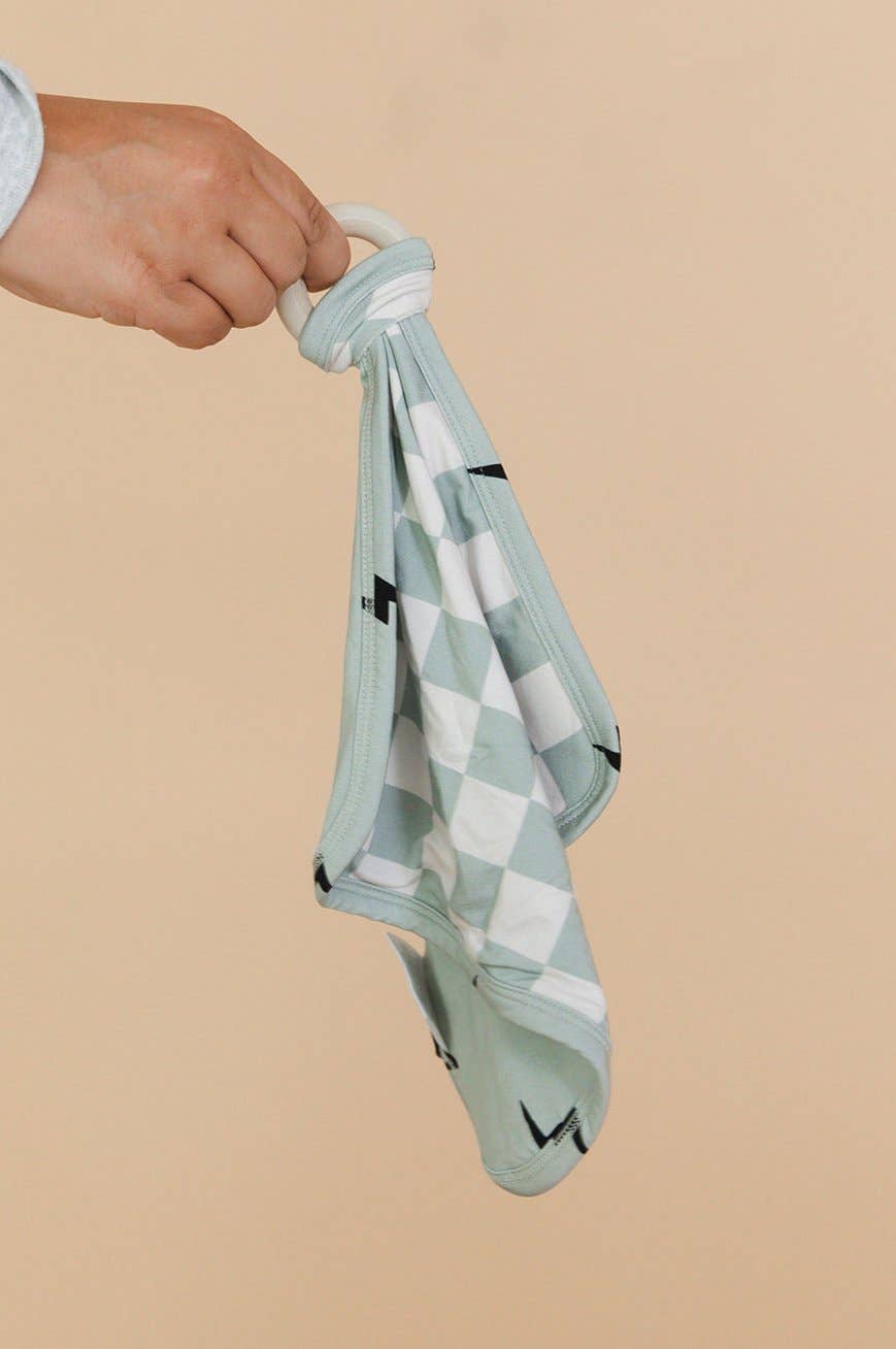 Volt x Watt - Lovey – Berries & Bird