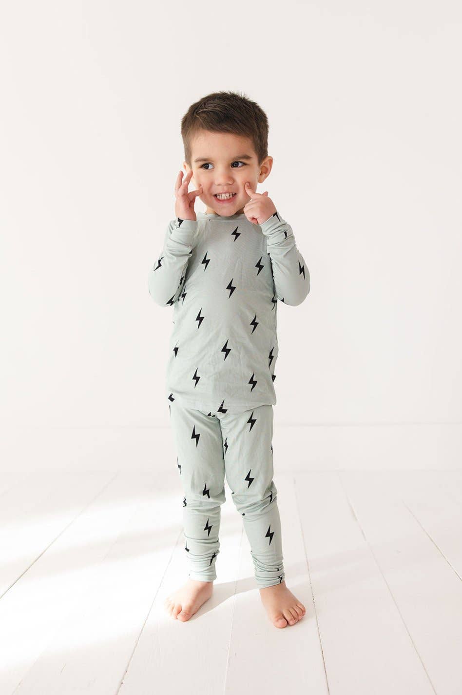 Volt - Bamboo Lightning Bolt Sage Pajama Set – Berries & Bird